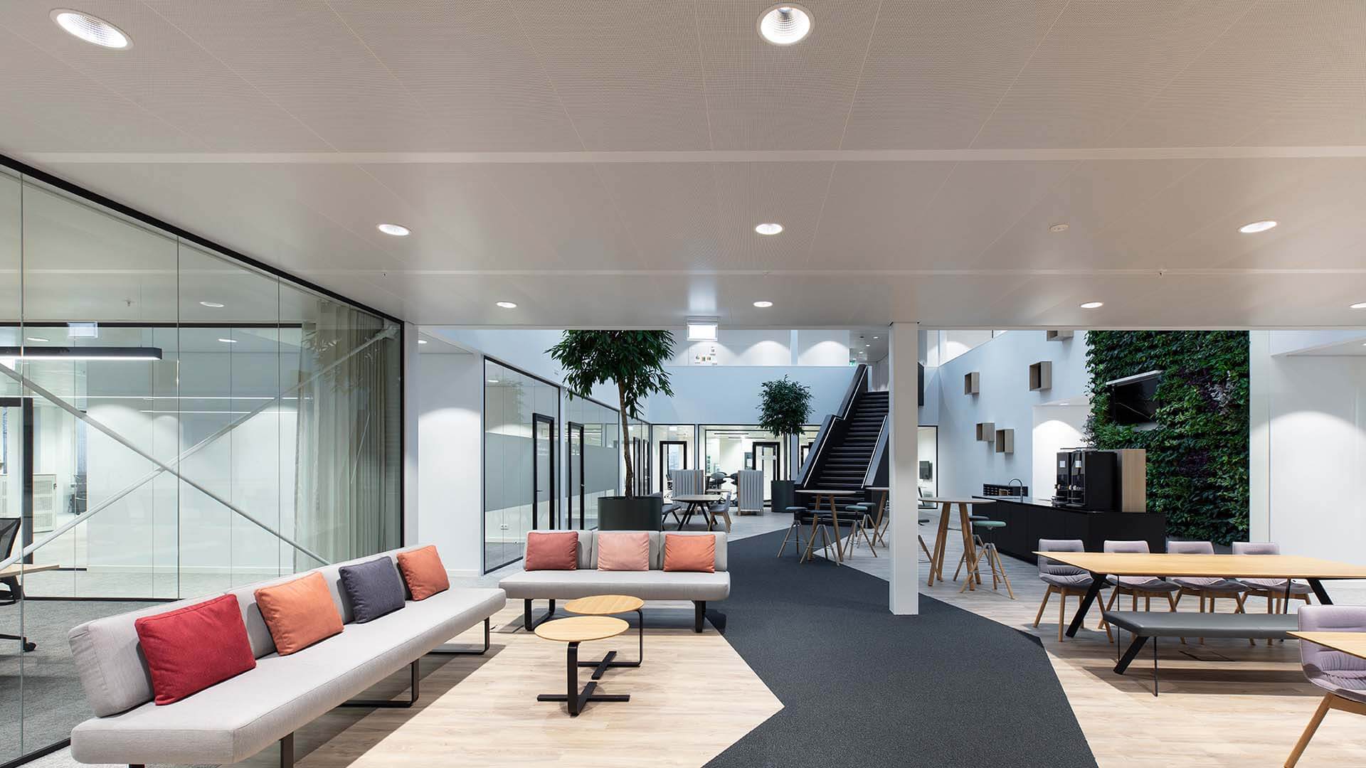 Office lighting, smart with DALI. | Light4U